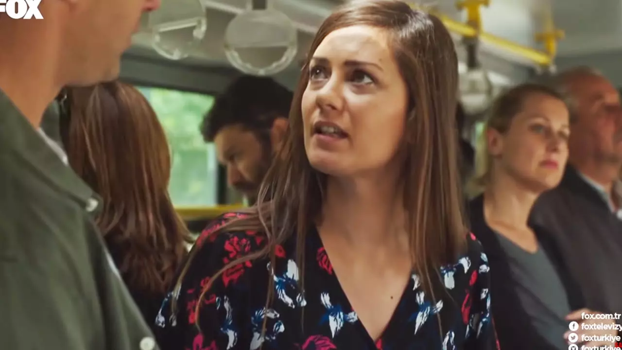 Merve Kayaalp kimdir? Babasının ruhsatlı silahıyla hayatına son vermişti - Kimnesoyledi.com